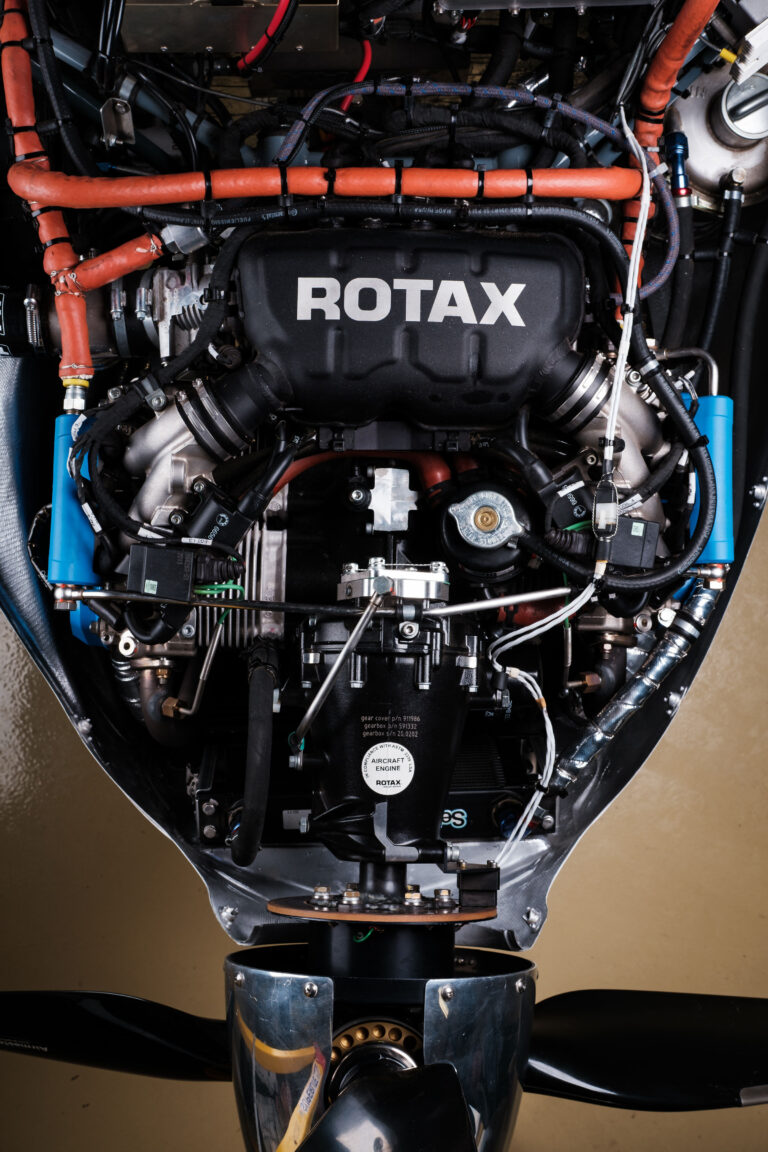 Engines and Propellers - Custom Aircraft Builders